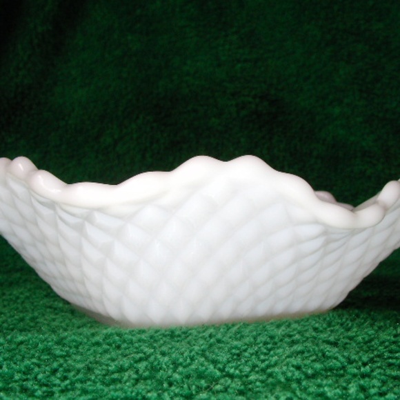 Vintage | Dining | Vintage Diamond Pattern White Milk Glass Dish | Poshmark